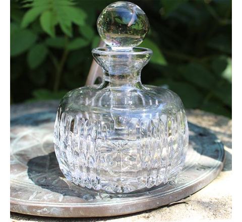 Diamonds Crystal Glass Perfume Bottle (Round) with Gold Atomiser (Gift ...