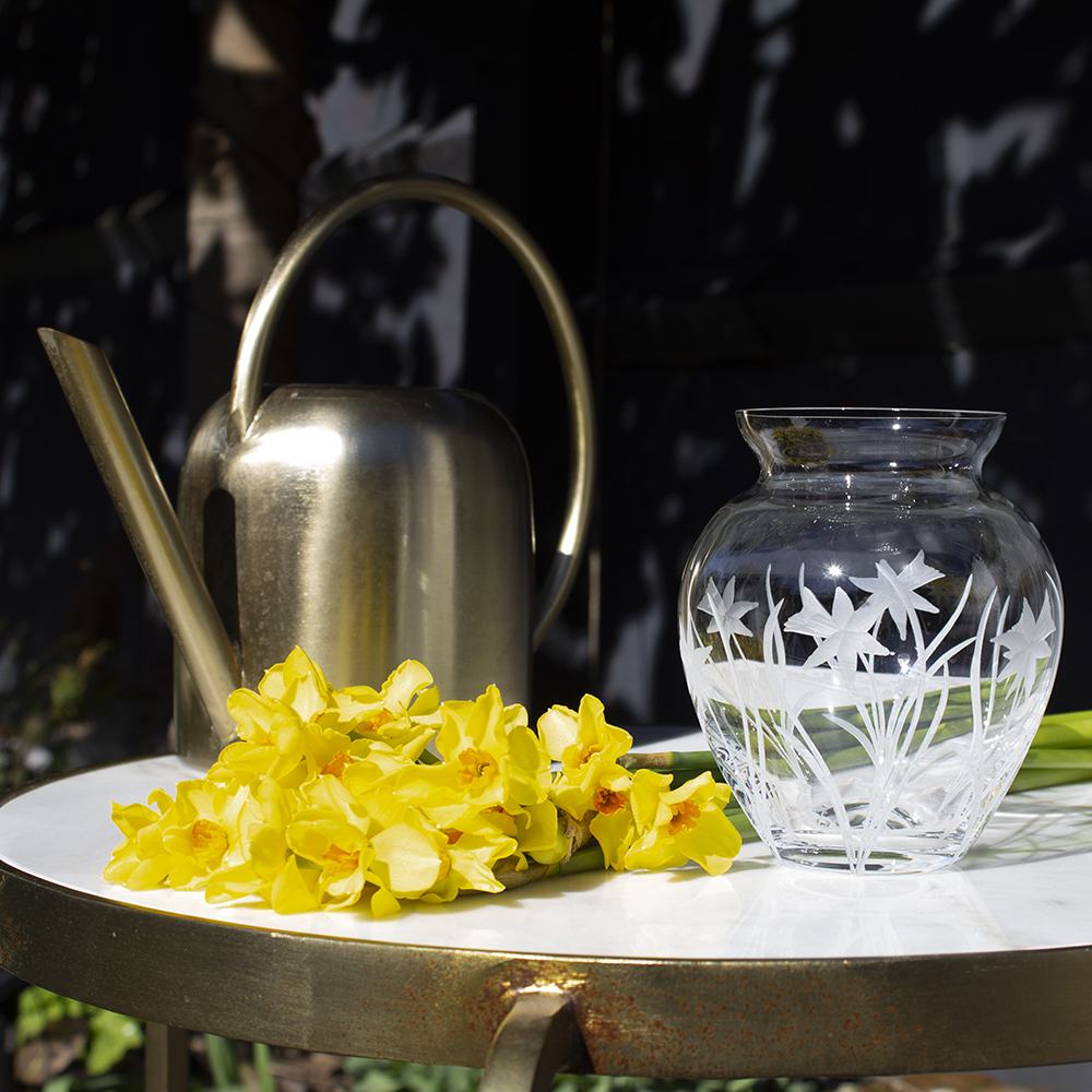 Silver Wedding Anniversary Honeysuckle Small Posy Vase (Giftware ...