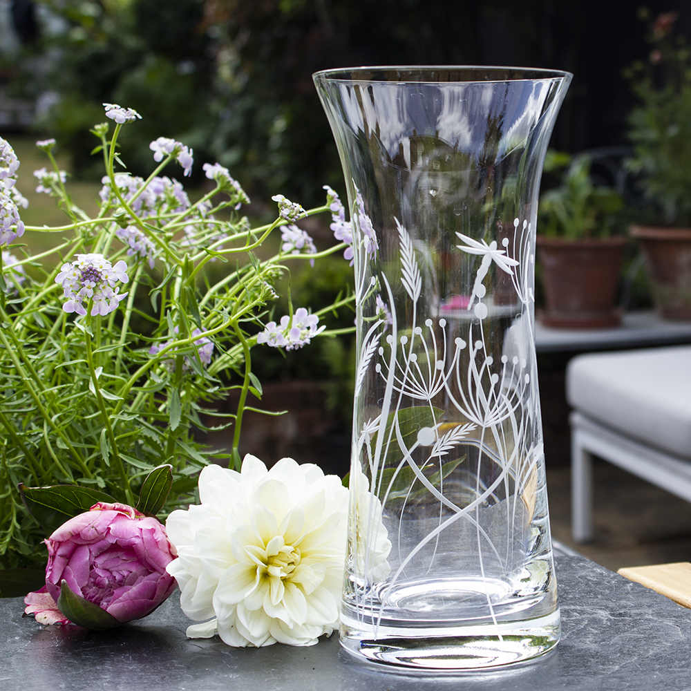 Golden Wedding Anniversary Flower of Scotland Lily Vase (Giftware ...