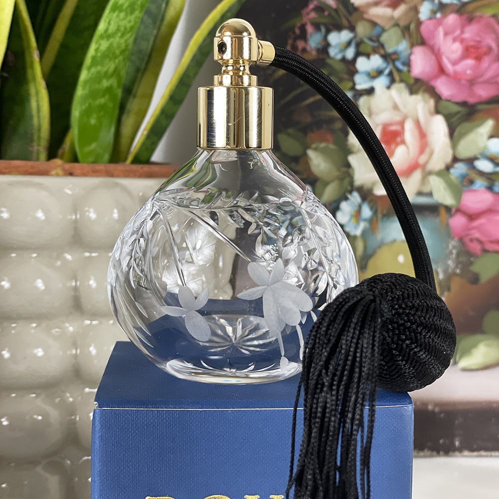 Diamonds Crystal Glass Perfume Bottle (Round) with Gold Atomiser (Gift ...